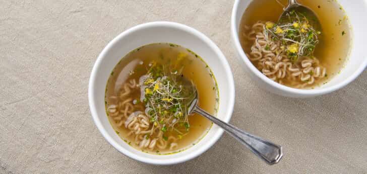 Kippenbouillon met sterkers